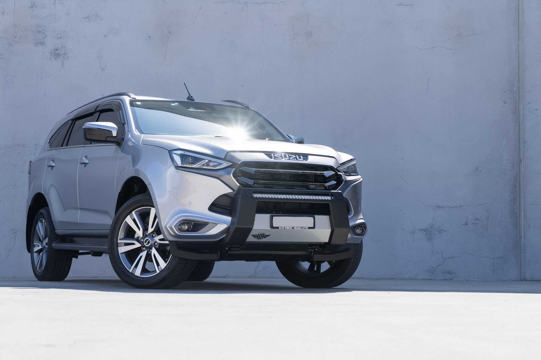 Ultimate9 Nudge Bar for Isuzu MU-X (2021 on) – Direct Suspensions