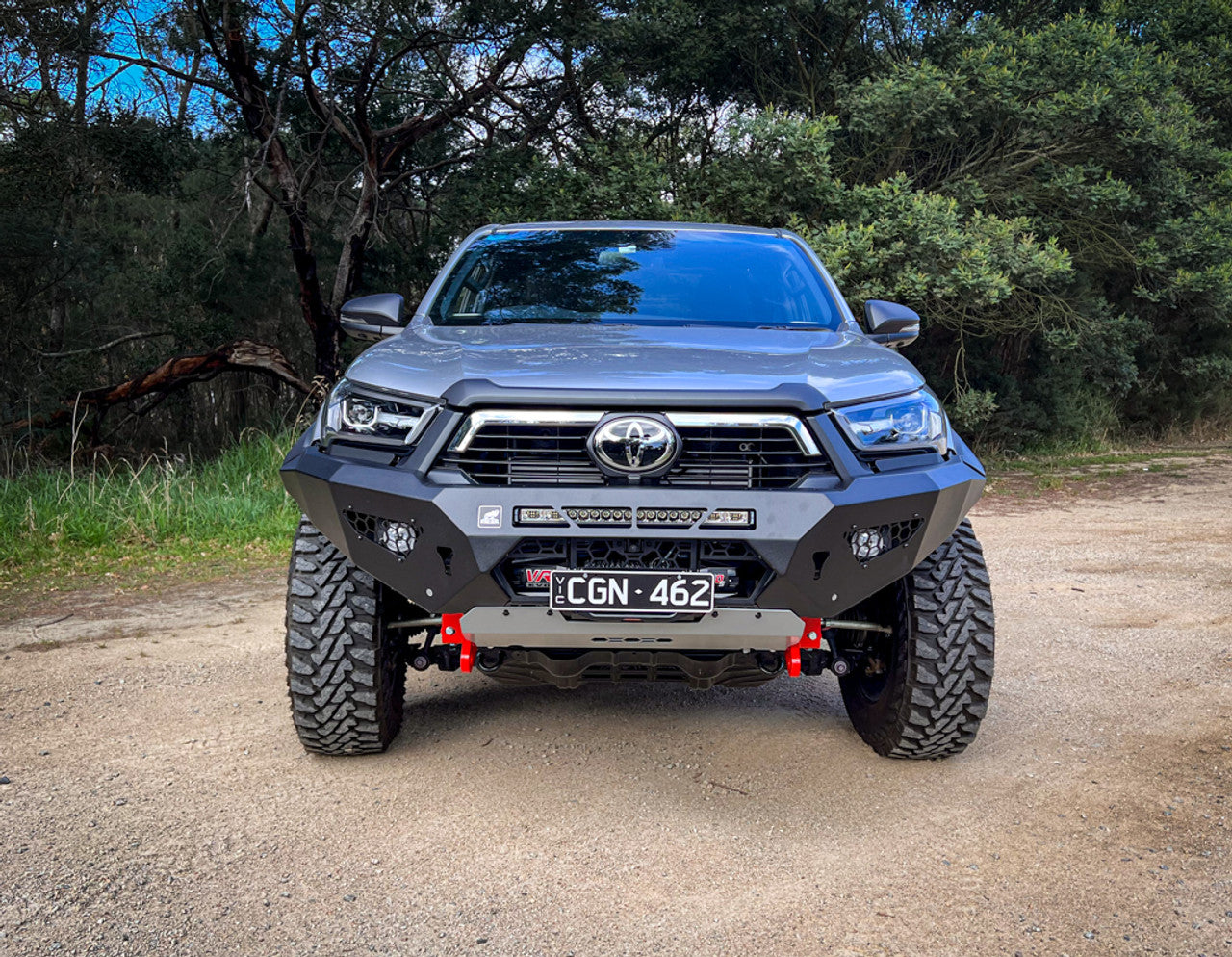 Offroad Animal Predator Bullbar for Toyota Hilux Rogue Wide Body N80 ...